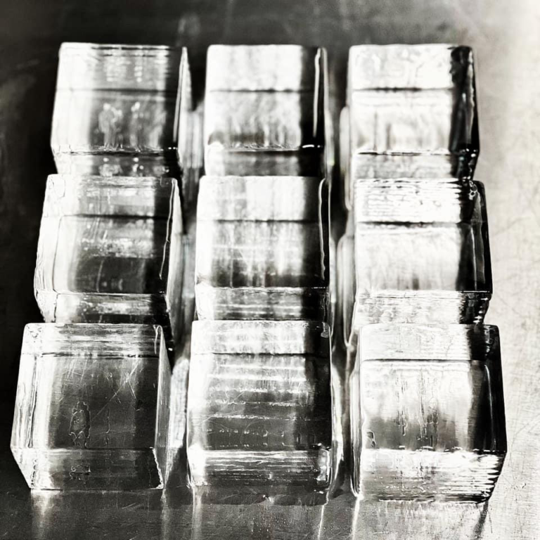 Cocktail Ice – Artisan Ice Sculptures